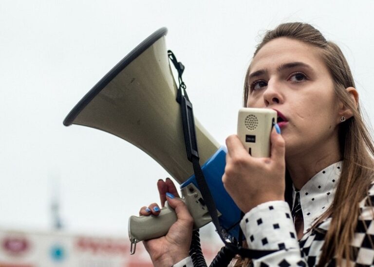 Mama Cash Solidarity Fund 2023 (up to €40,000) – Opportunity Desk