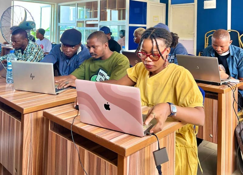 Startup Innovation Hub Business Catalyst Incubation Program 2025 – Opportunity Desk