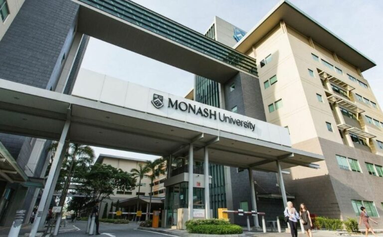 Maxwell King PhD Scholarship 2025-2026 at Monash University ...