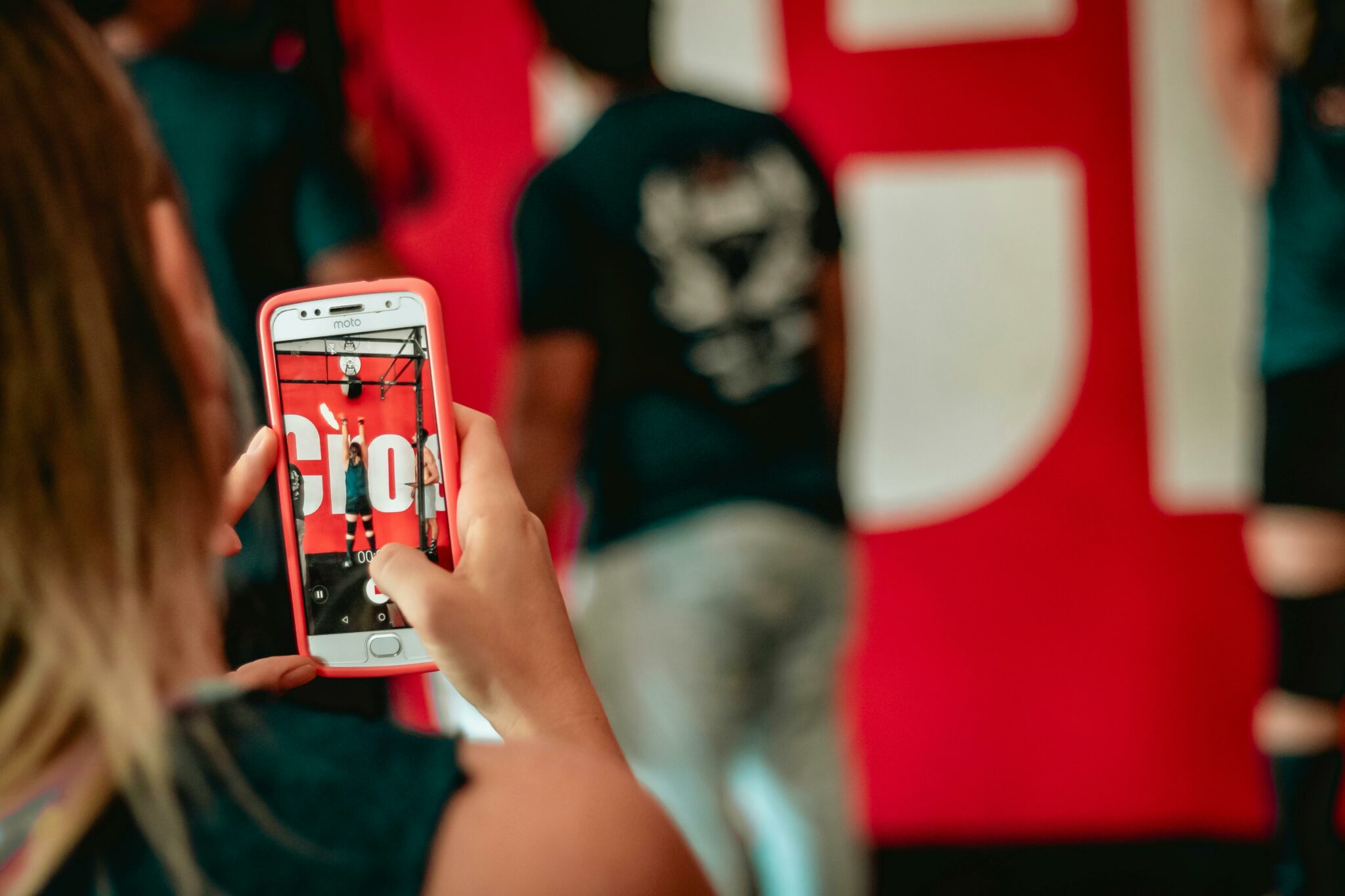 The Impact of Social Media on Relationships – Opportunity Desk
